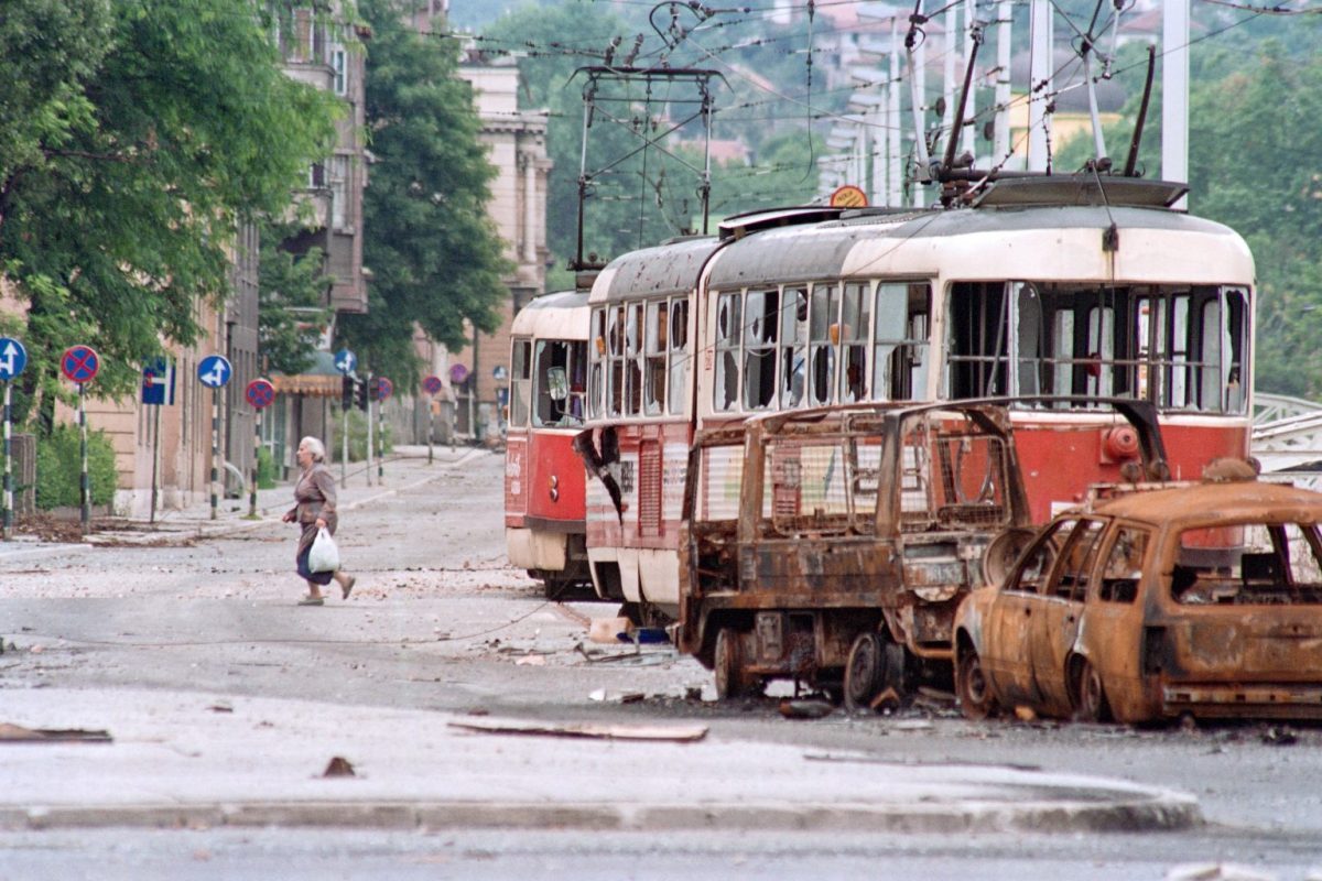 Sarajevo Siege Tour & War Tunnel 1992 / 1996 - Bosnianvoyager
